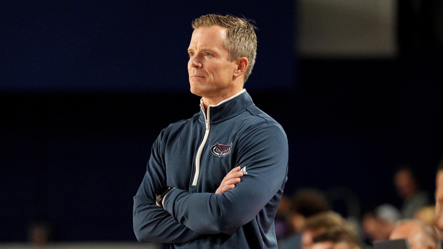 Michigan Basketball: Getting To Know Head Coach Dusty May